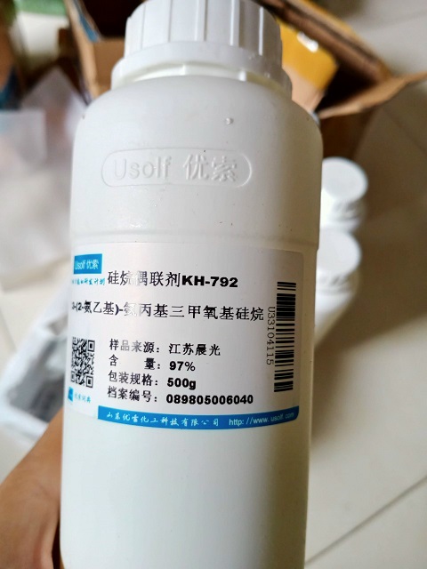 N-beta-(aminoethyl)-gamma-aminopropyl-trimethoxysilane (KH-792) tinh ...